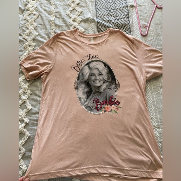 Tops | Dolly Parton Graphic Tee | Poshmark